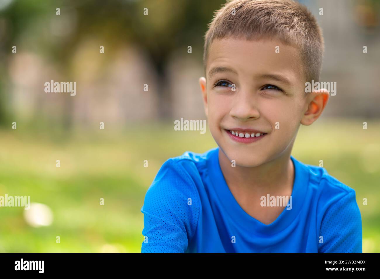 School age activity hi-res stock photography and images - Alamy