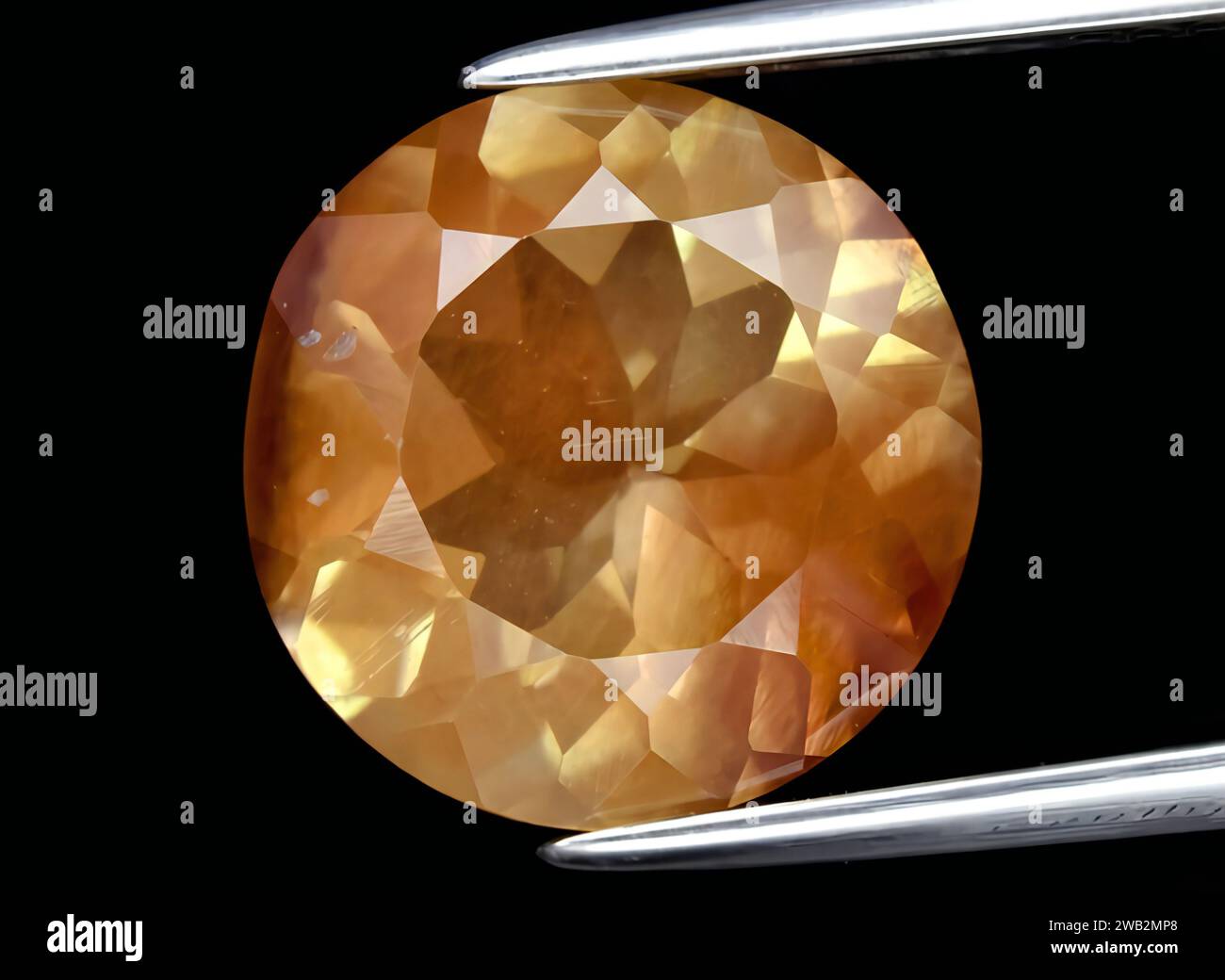 Andesine hi-res stock photography and images - Alamy