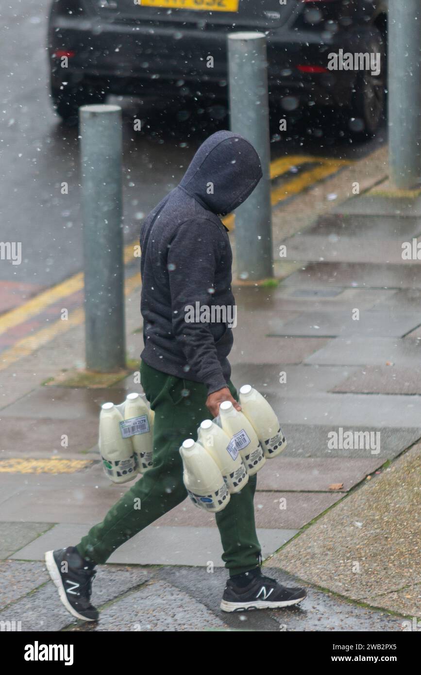 English shopkeeper hi-res stock photography and images - Alamy