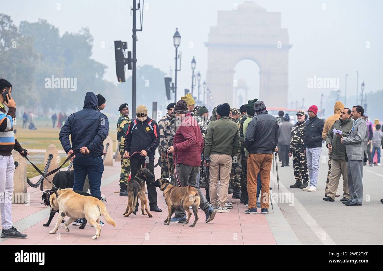 Republic day parade india gate hi-res stock photography and images - Alamy
