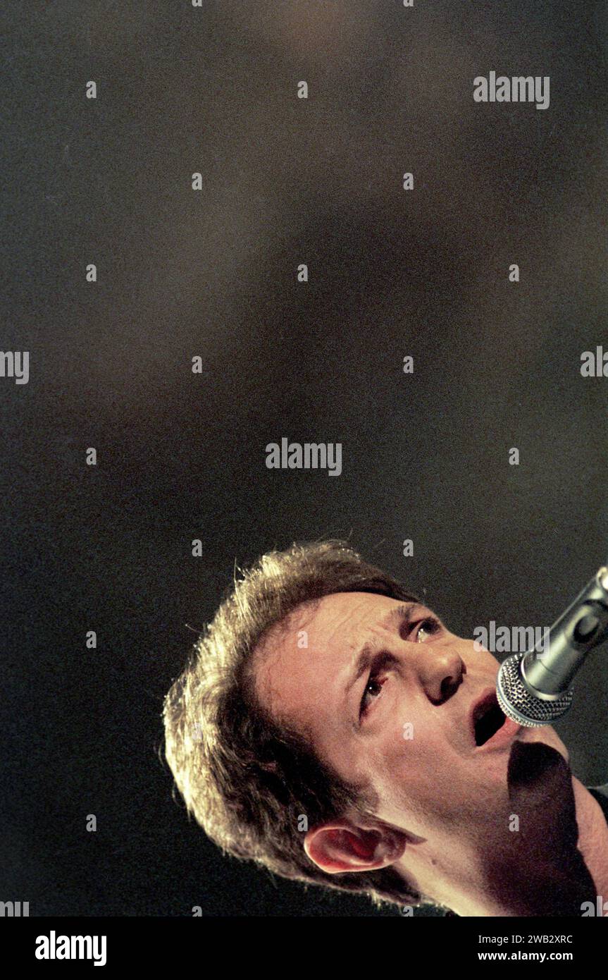 Sergio caputo immagini 1998 hi-res stock photography and images - Alamy
