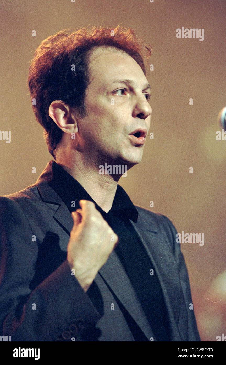 Sergio caputo immagini 1998 hi-res stock photography and images - Alamy