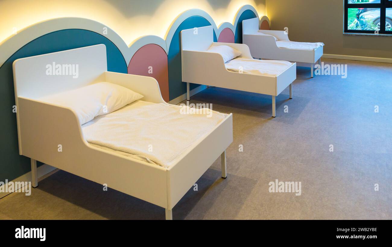 Preschool institution hi-res stock photography and images - Alamy