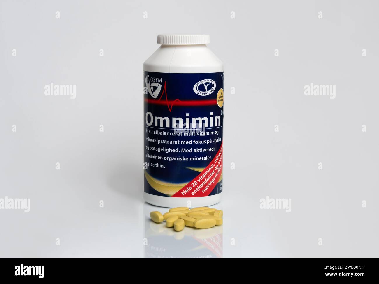 Packaging of multivitamins - a complex supplement of vitamins, minerals ...