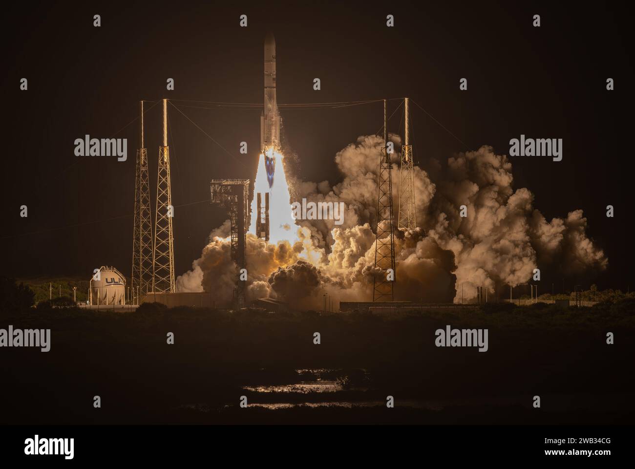 Vulcan produces 2.1 million pounds of thrust at liftoff with two Blue ...