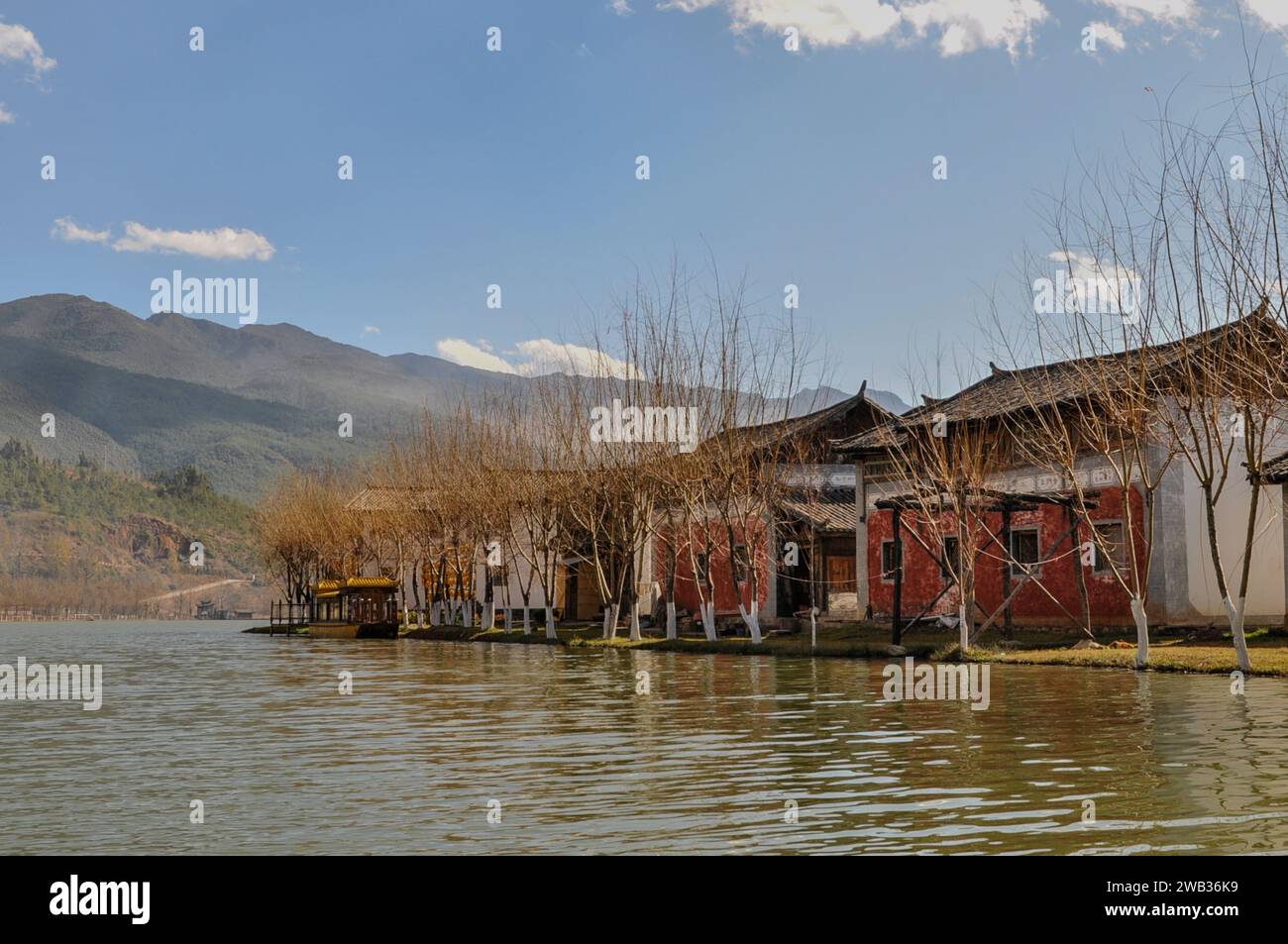 Guan Yin Xia, a medieval lakeside village inhabited by the Naxi people ...