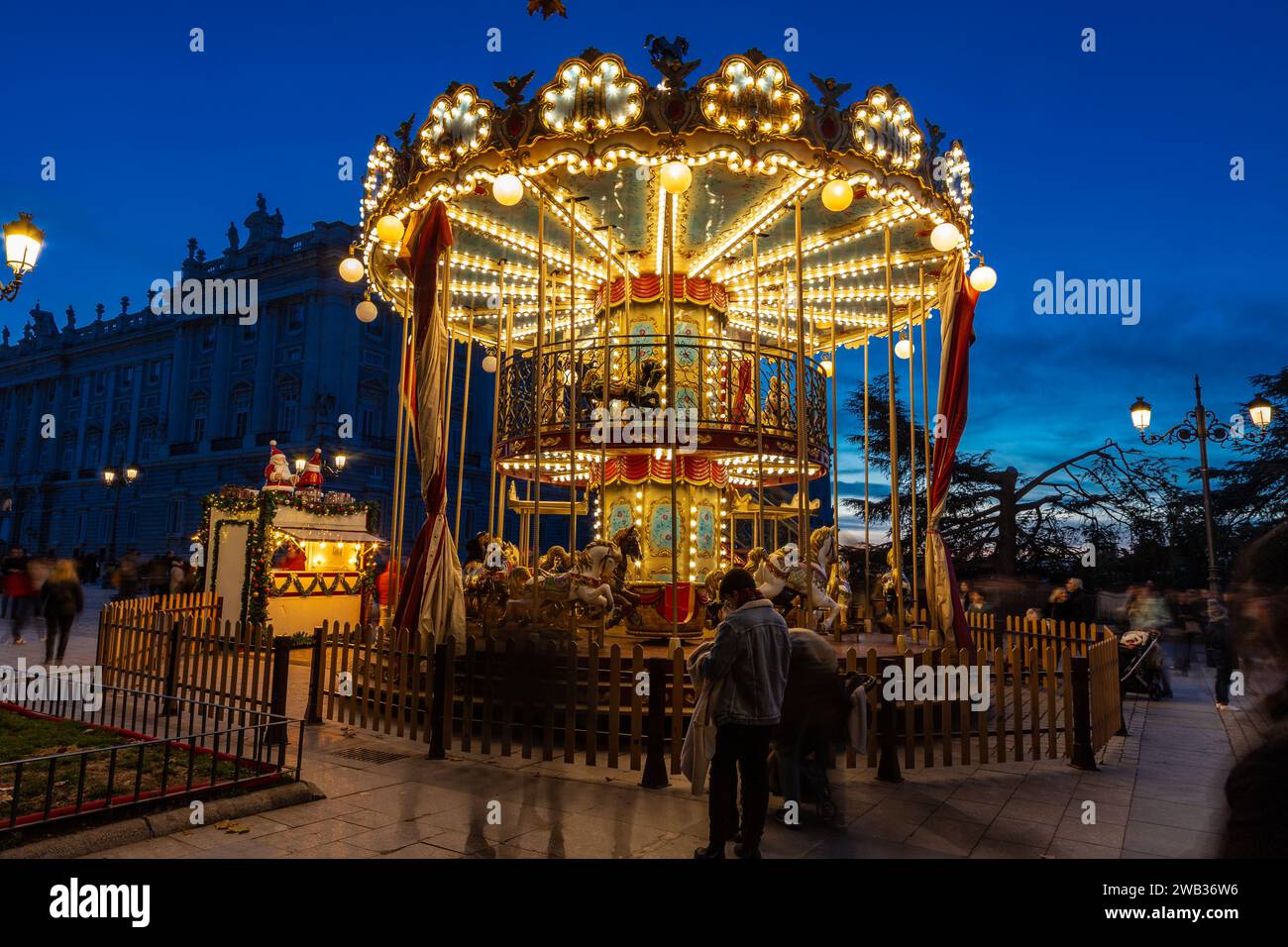 Bunk carousel hi-res stock photography and images - Alamy