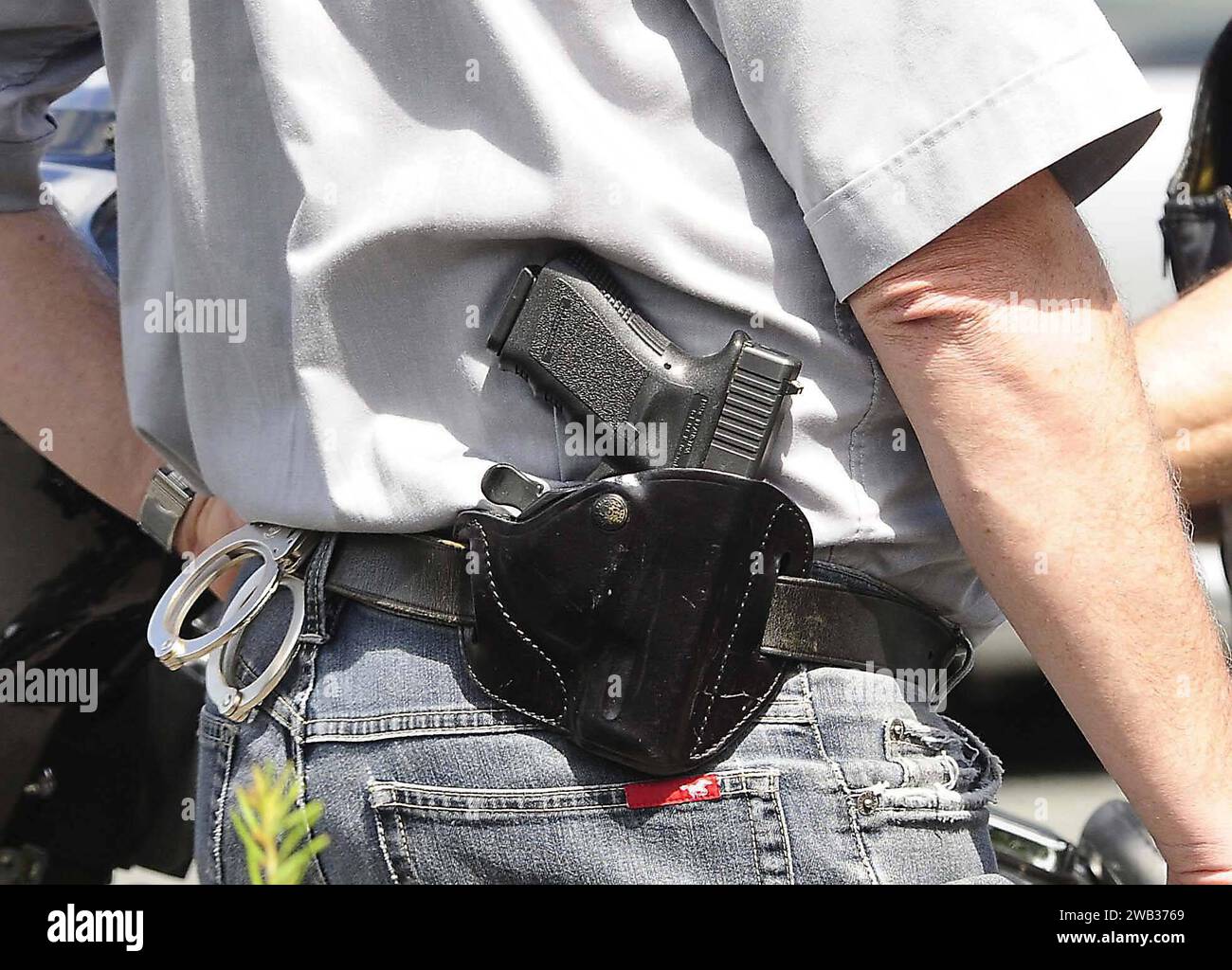 glock pistol a modern firearm made in austria glock pistol a modern ...