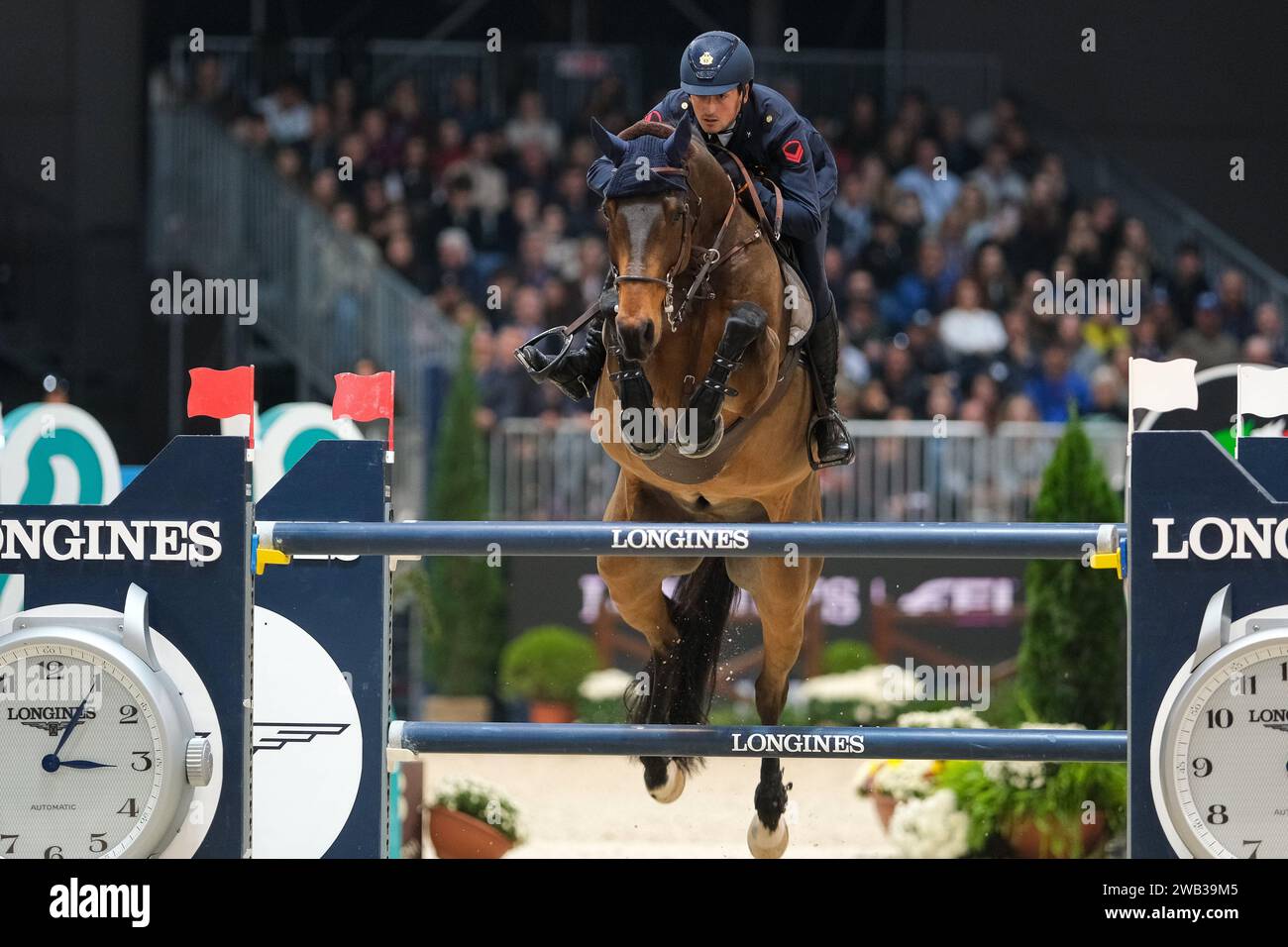 Lorenzo De Luca in action during the CSI5* - W Longines FEI World Cup ...