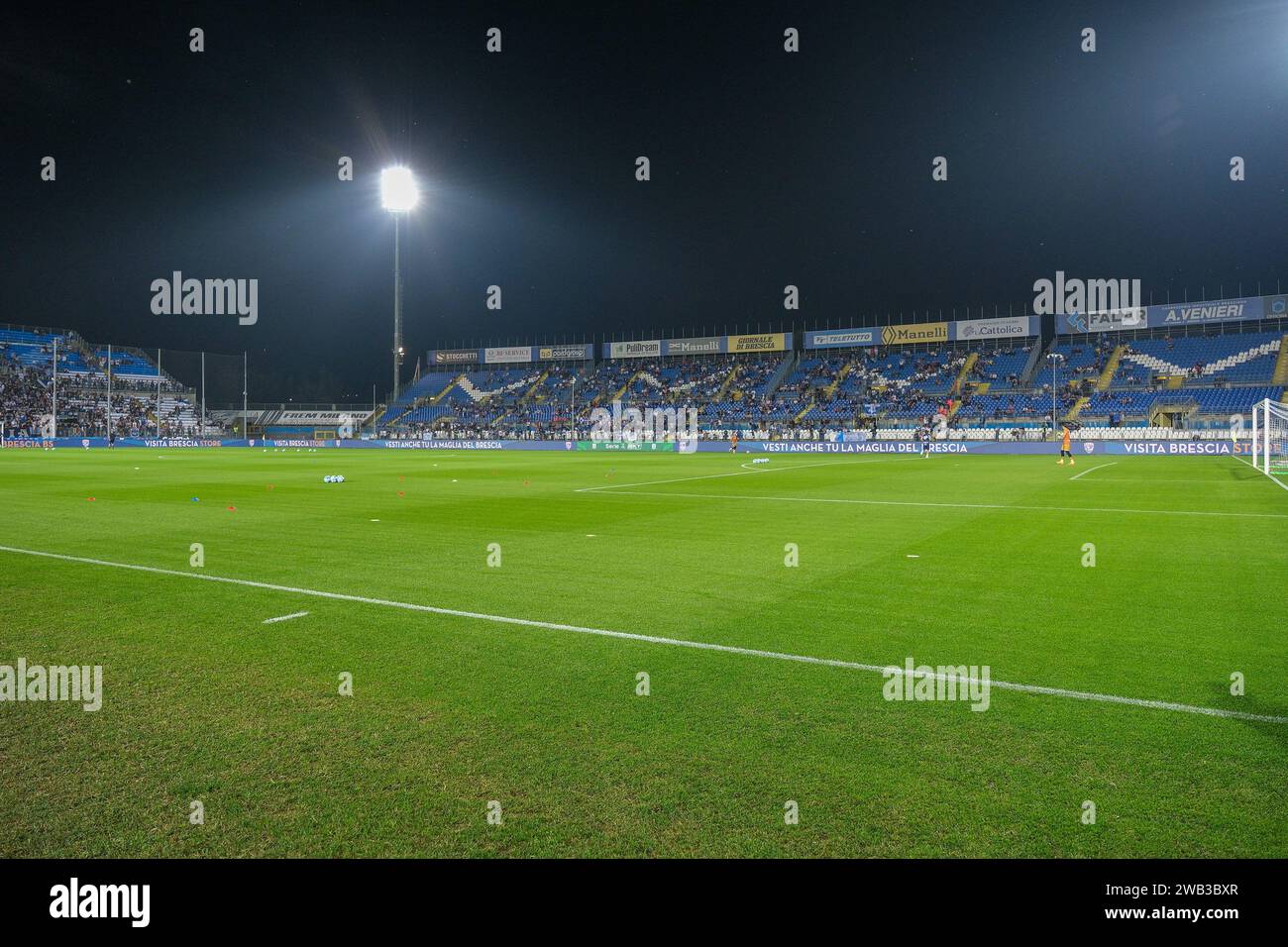 Football general view stadio hi-res stock photography and images - Alamy