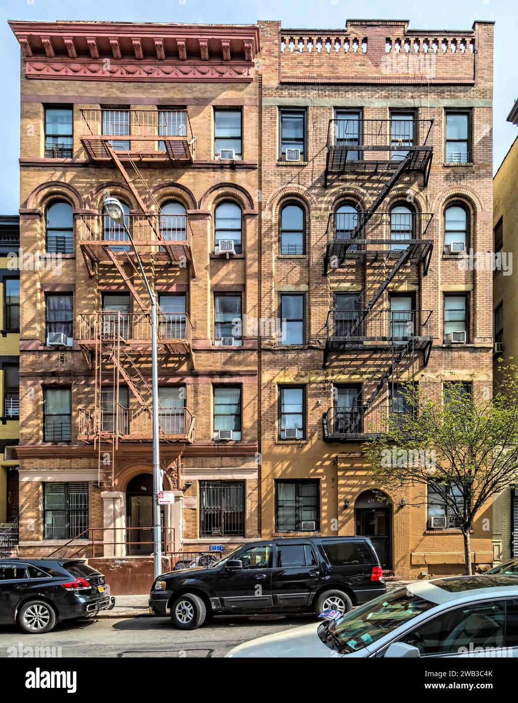 453 455 e 117th st hi-res stock photography and images - Alamy
