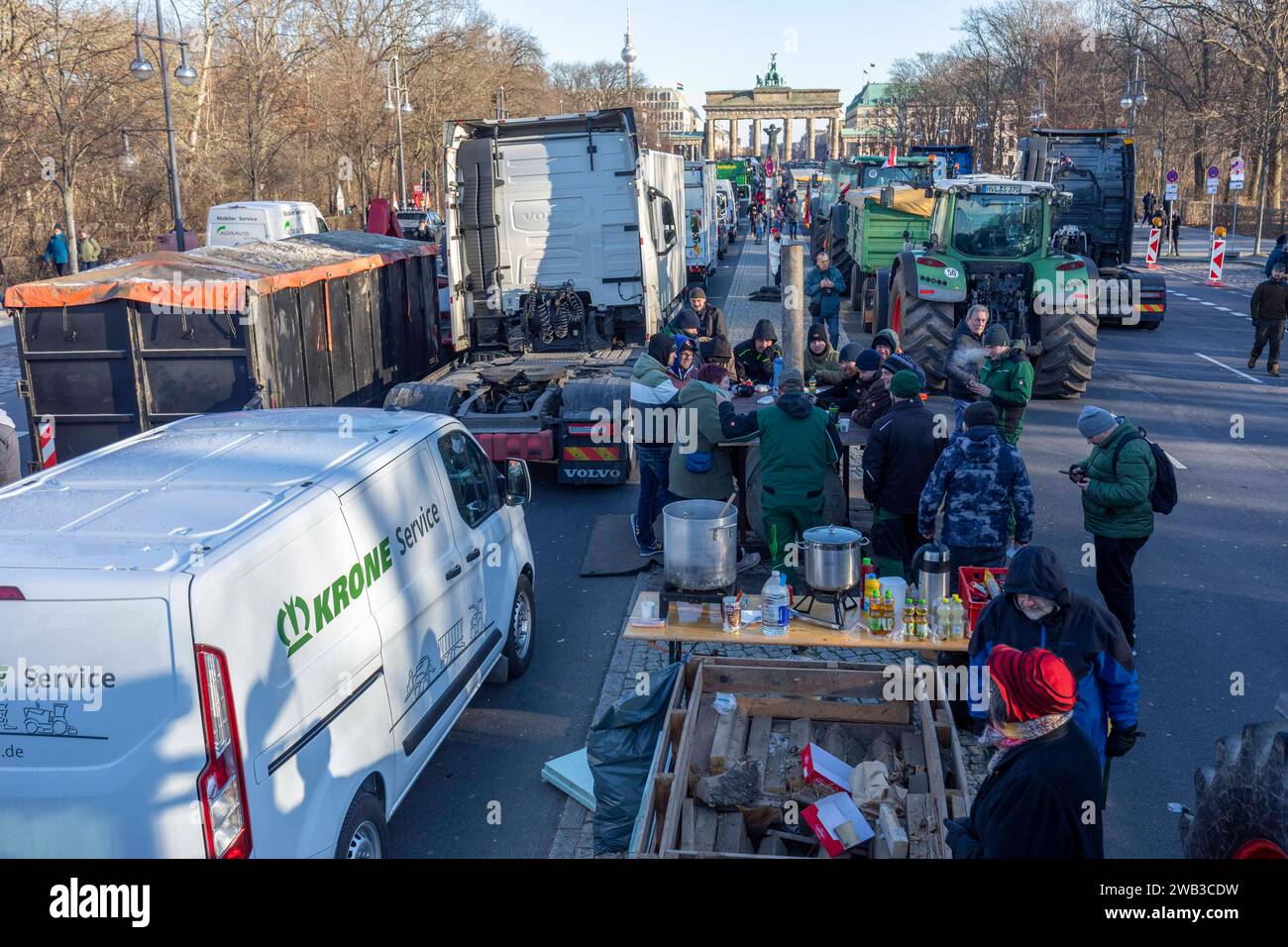 Protest der Bauern gegen geplanten Maßnahmen der Regierung, Am 8 ...