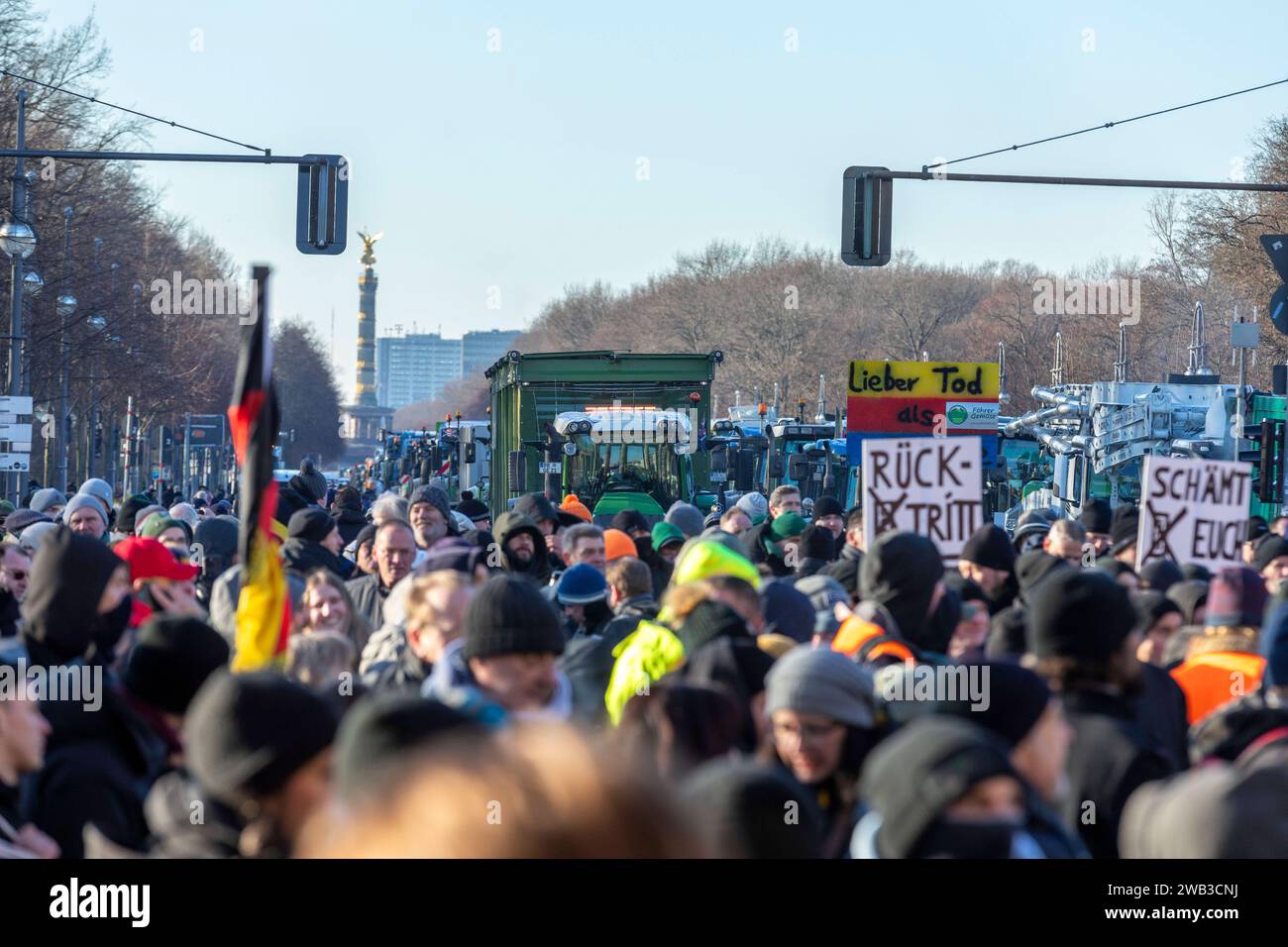 Protest der Bauern gegen geplanten Maßnahmen der Regierung, Am 8 ...