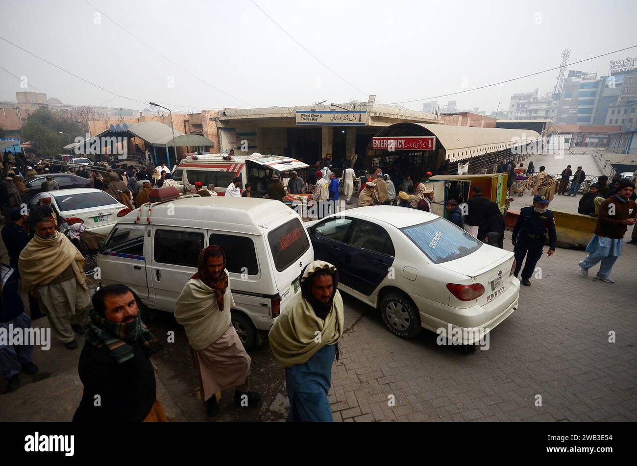 Peshawar, Peshawar, Pakistan. 8th Jan, 2024. Blast during polio vaccination drive kills five ...