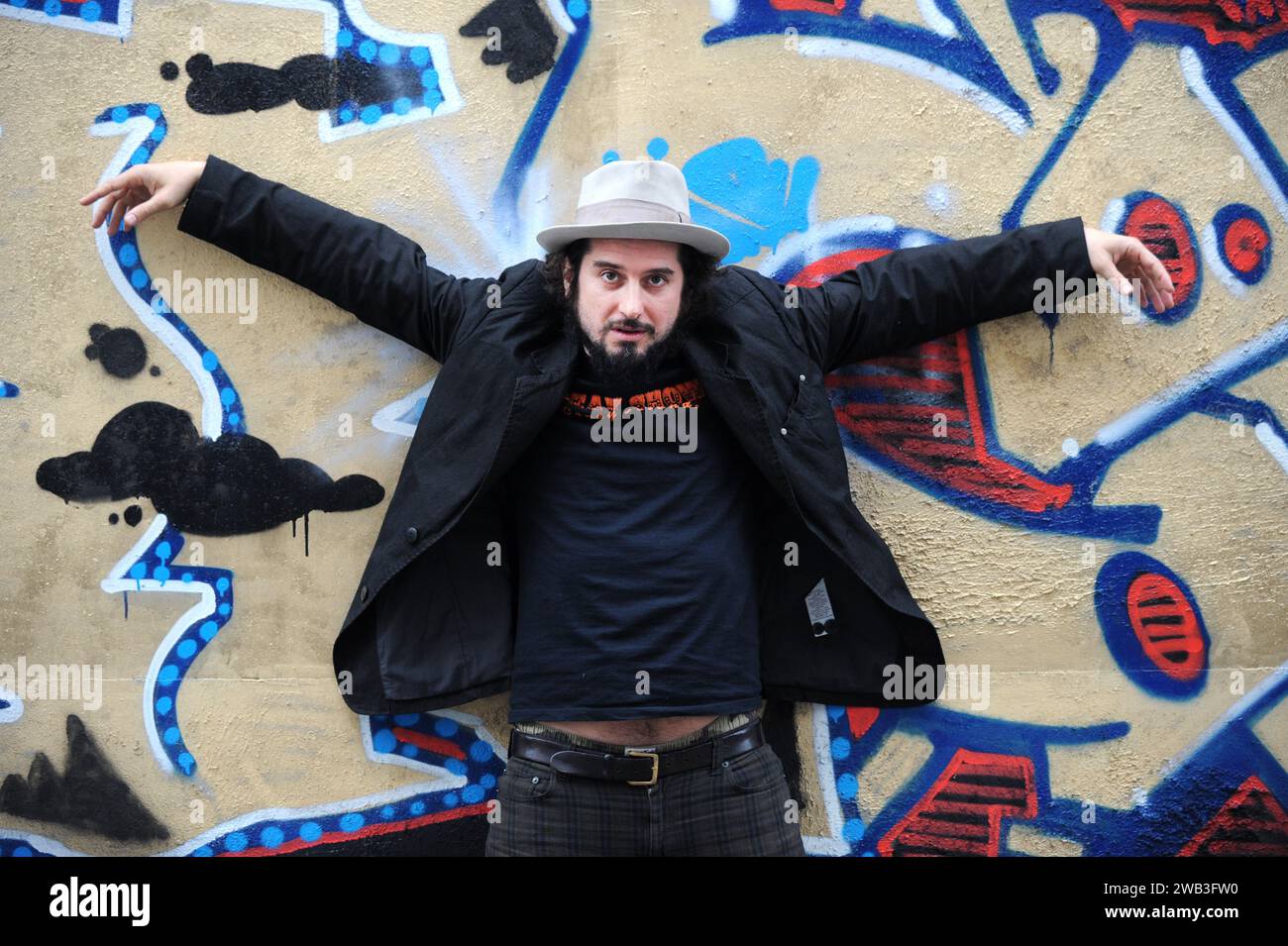 Vinicio capossela immagini 2008 hi-res stock photography and images - Alamy