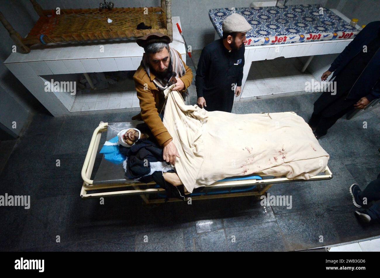 Peshawar, Peshawar, Pakistan. 8th Jan, 2024. Blast during polio vaccination drive kills five ...