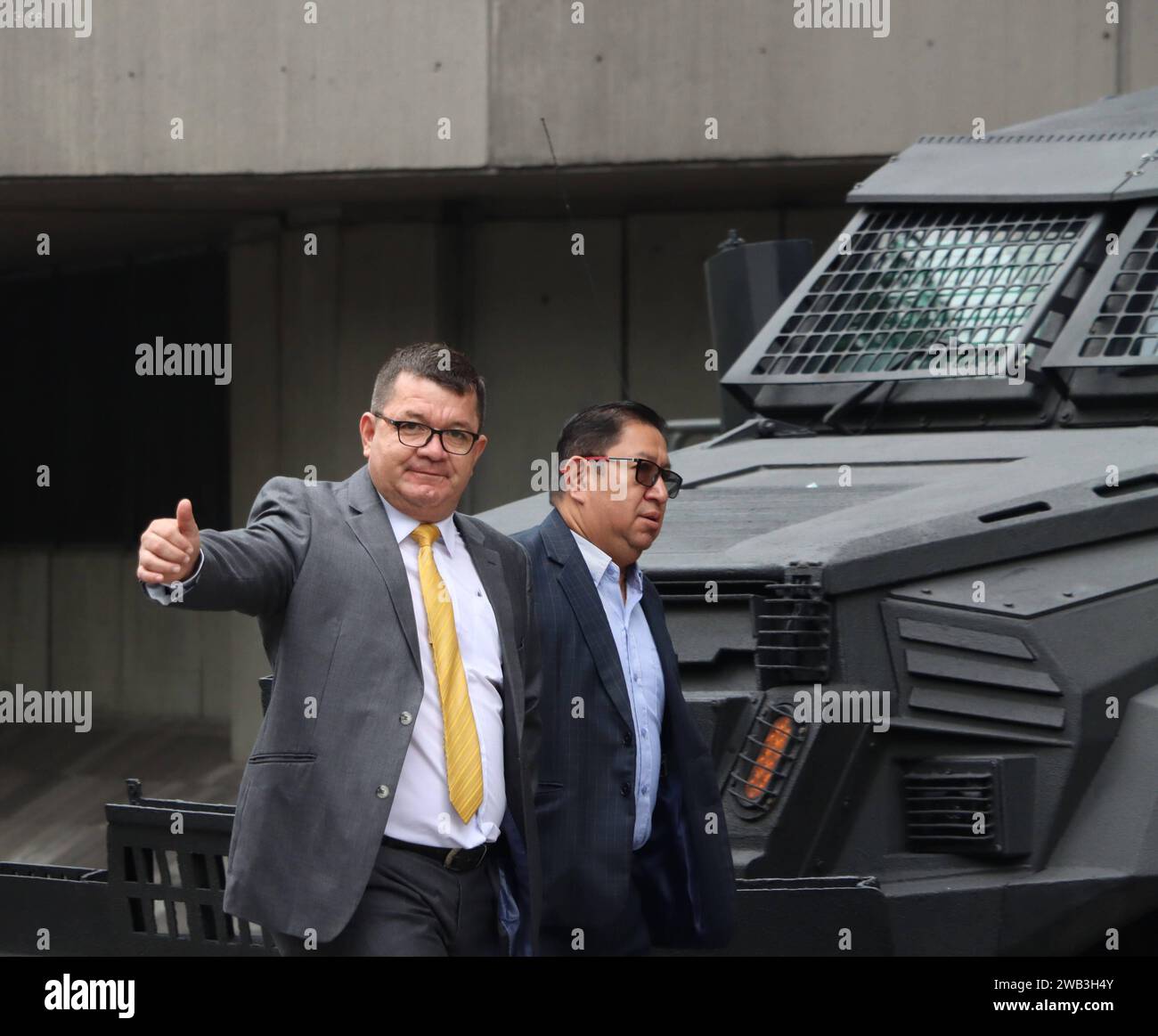 Torres de seguridad hi-res stock photography and images - Alamy