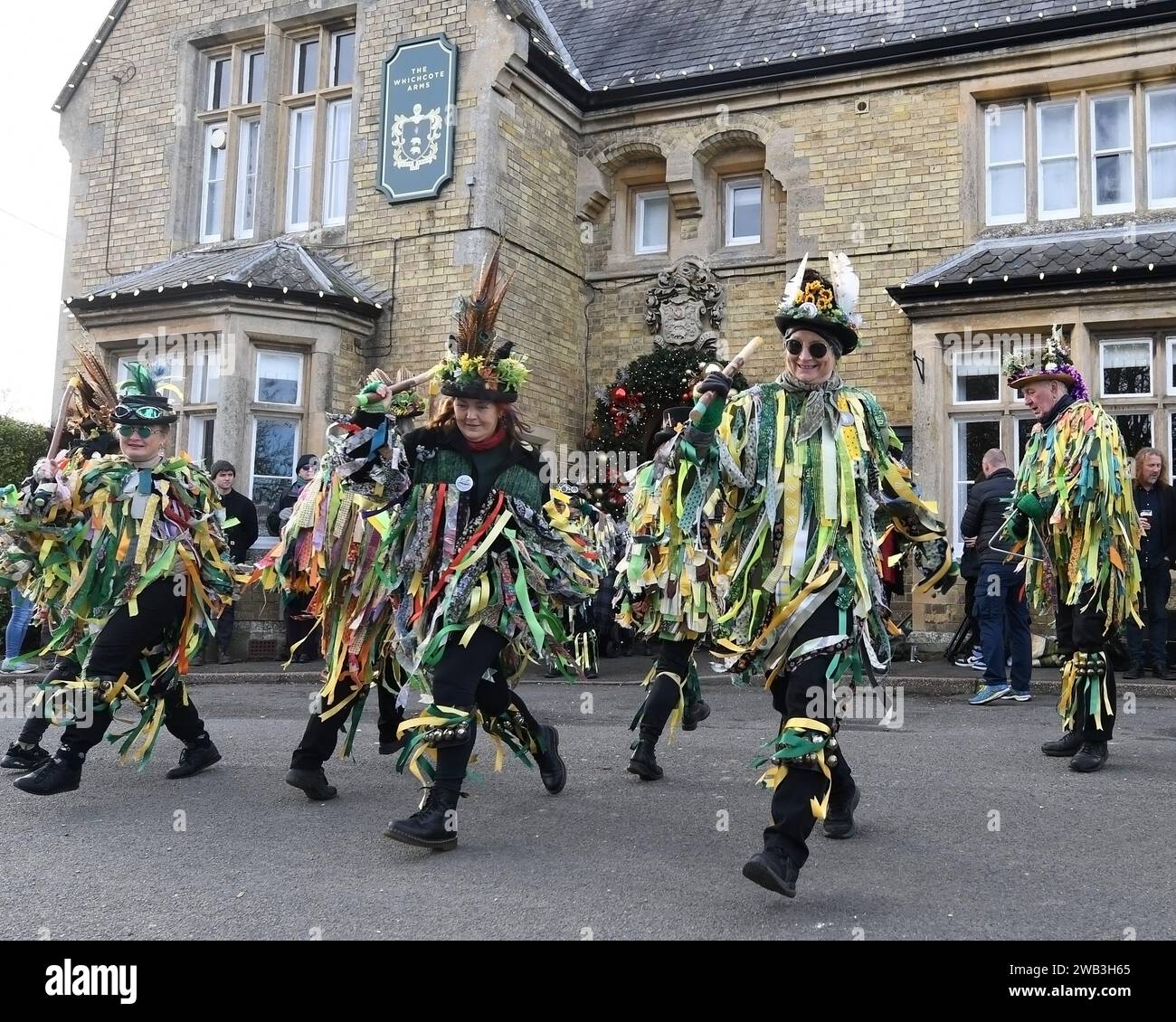 Bourne morris men hi-res stock photography and images - Alamy