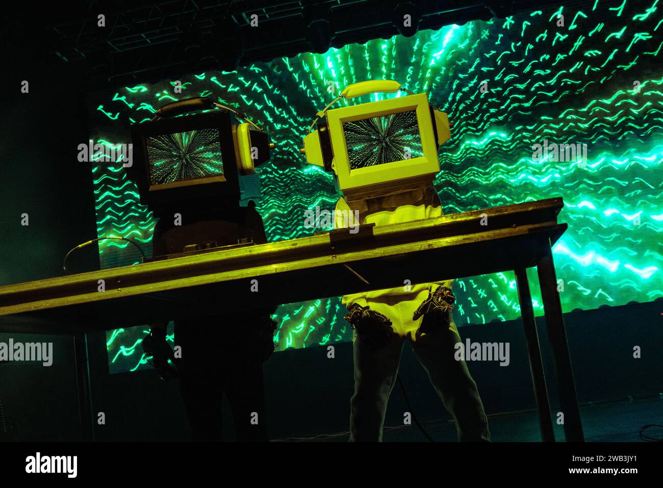 Super computer edm hi-res stock photography and images - Alamy