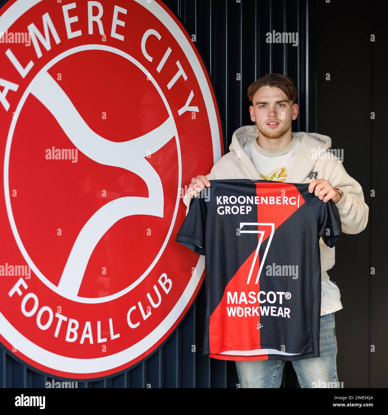 Almere, Netherlands. 08th Jan, 2024. ALMERE, 08-01-2024, Yanmar stadium ...