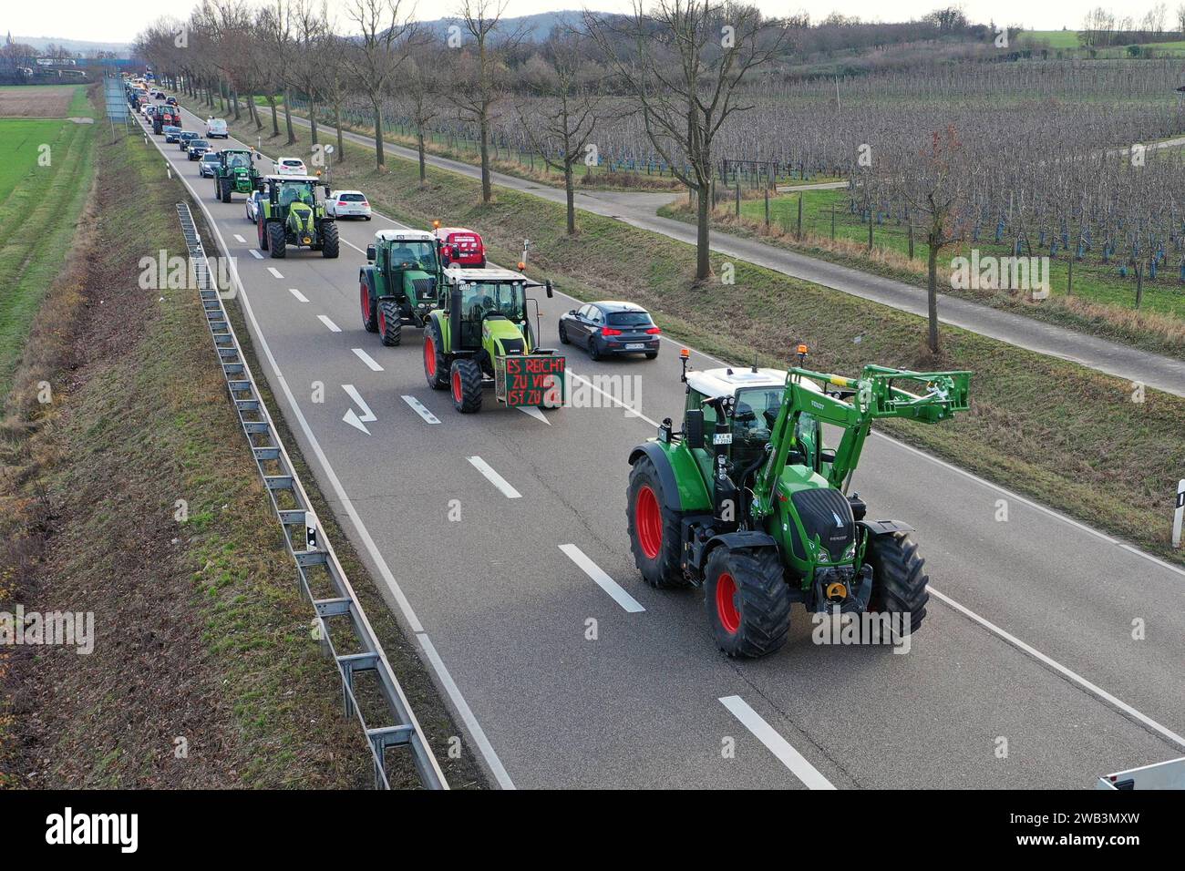 8.1.2024 Demonstration der Landwirte Bauerndemonstration in Nordbaden am Montag Morgen des 8.1. ...