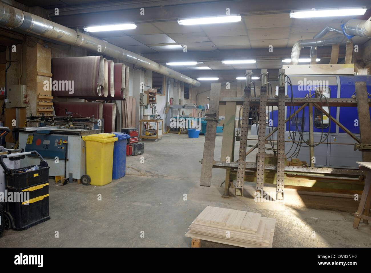 Interior view carpentry workshop wooden hi-res stock photography and ...