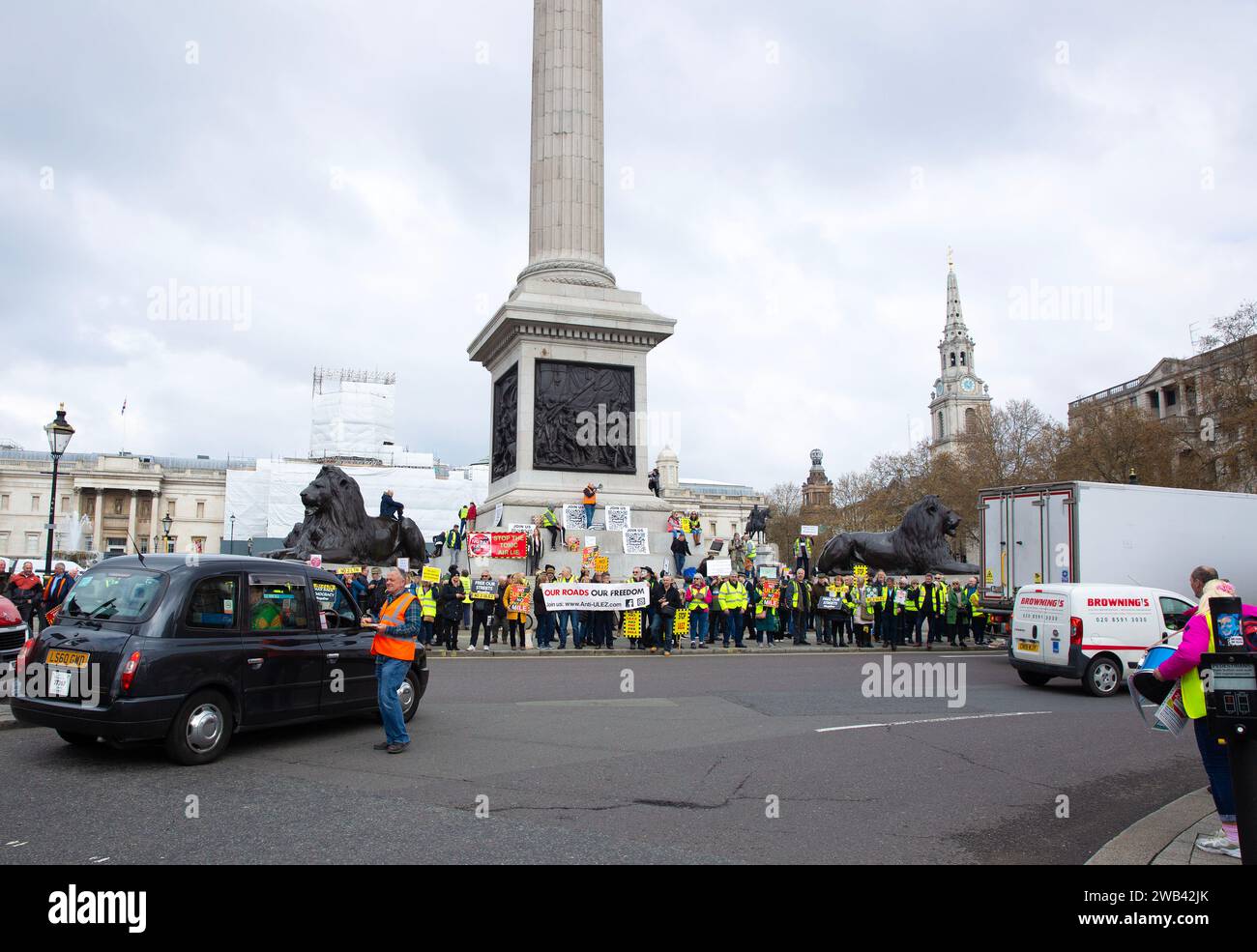 Protesters gather during an anti-ULEZ expansion protest around ...