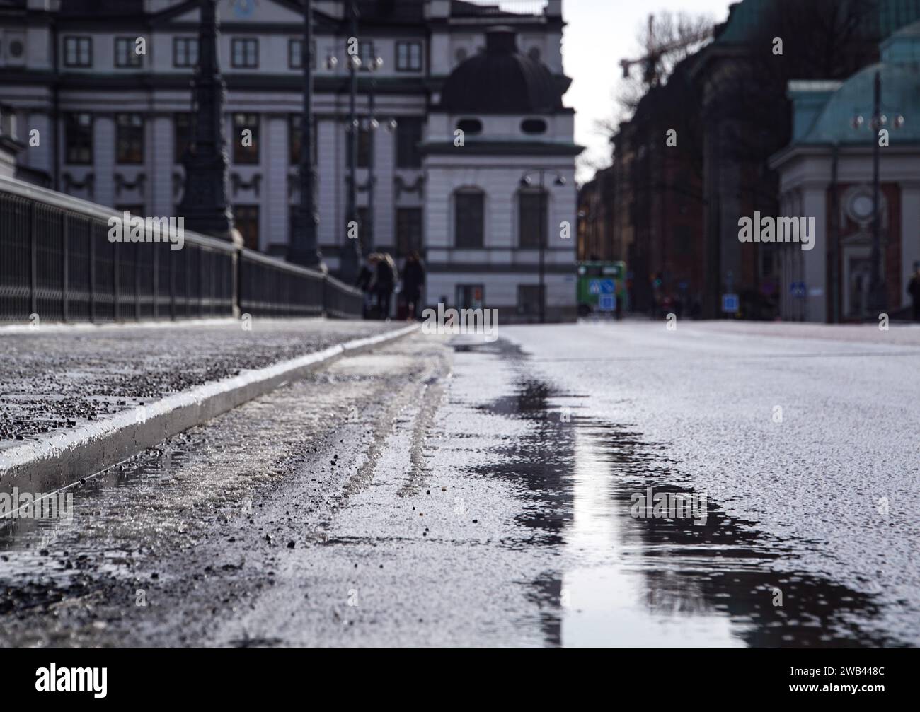 Water covered streets hi-res stock photography and images - Alamy