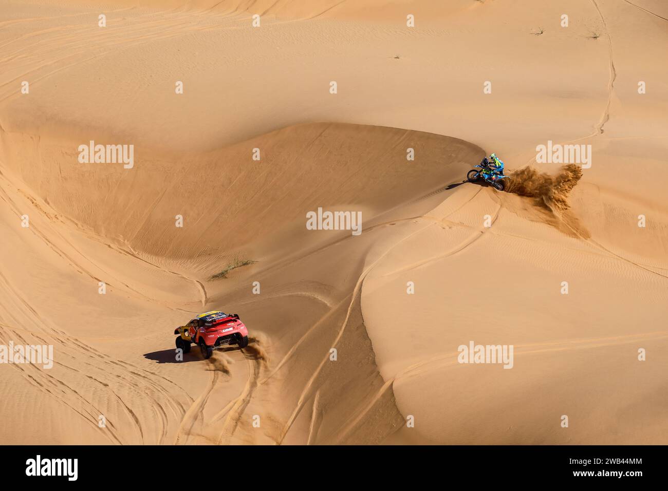 Al Salamiya, Arabie Saoudite. 08th Jan, 2024. 203 LOEB Sébastien (fra ...