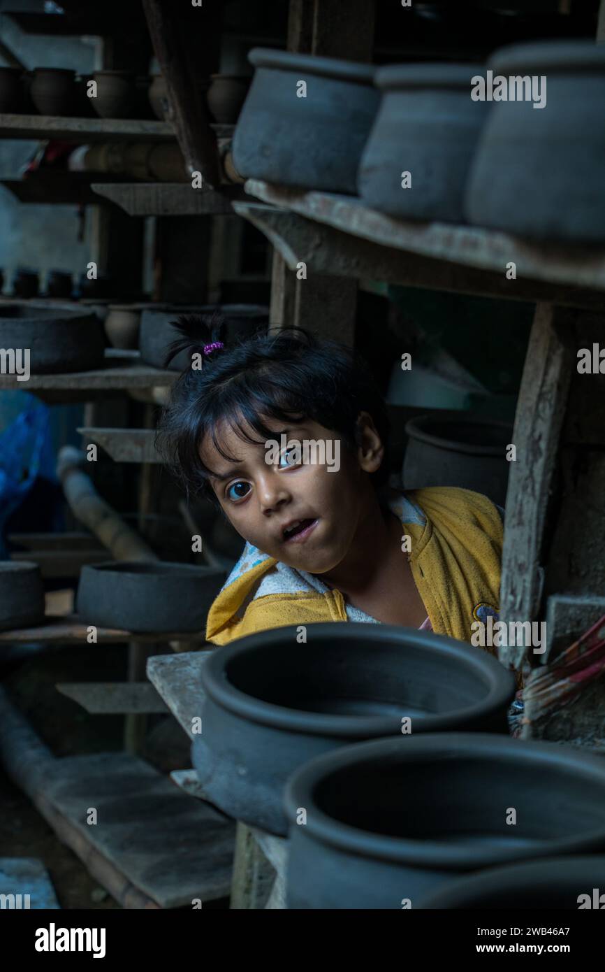 Coiling techniques hi-res stock photography and images - Alamy