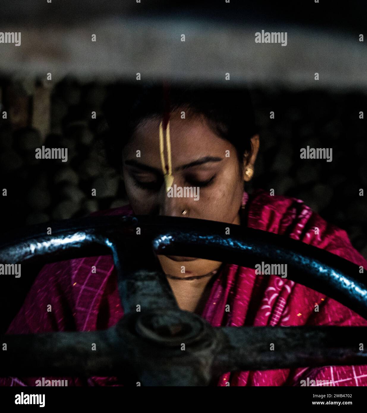 Coiling techniques hi-res stock photography and images - Alamy