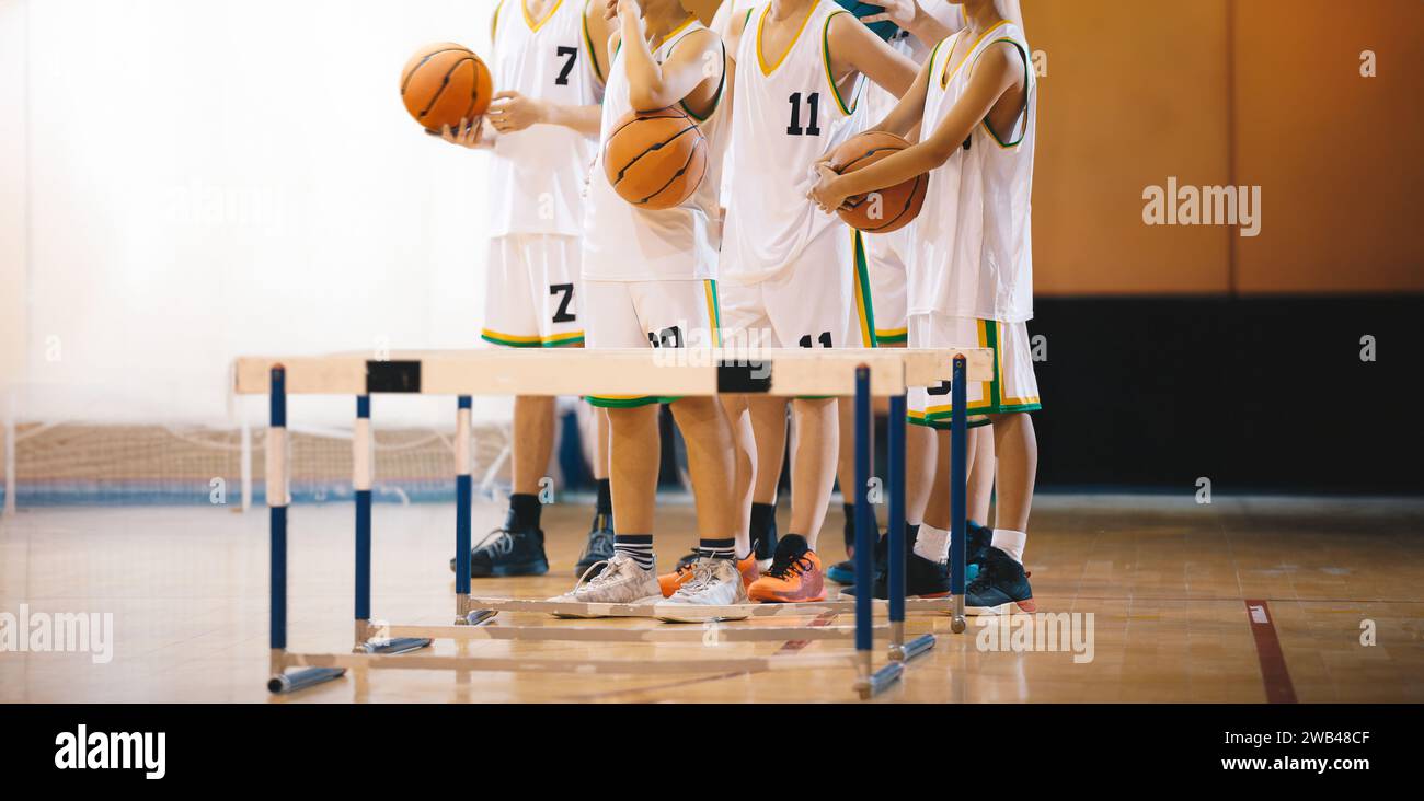 Basketball drills kids hi-res stock photography and images - Alamy