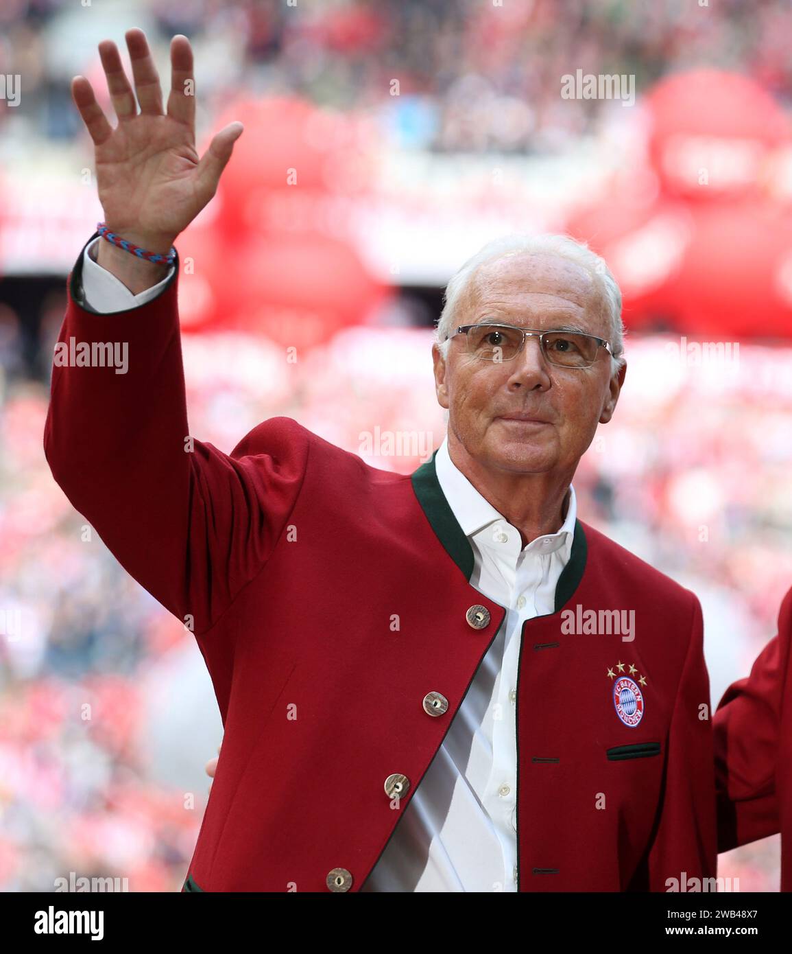 FC Bayern MŸnchen feiert die deutsche Meisterschaft 2016 Franz ...