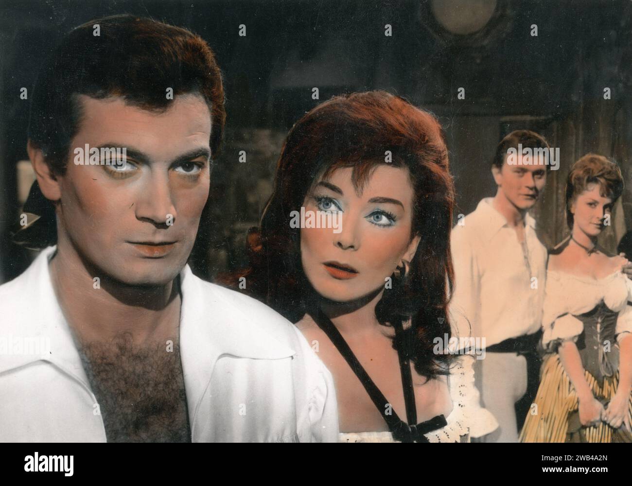 La máscara de Scaramouche The Adventures of Scaramouche Year: 1963 ...