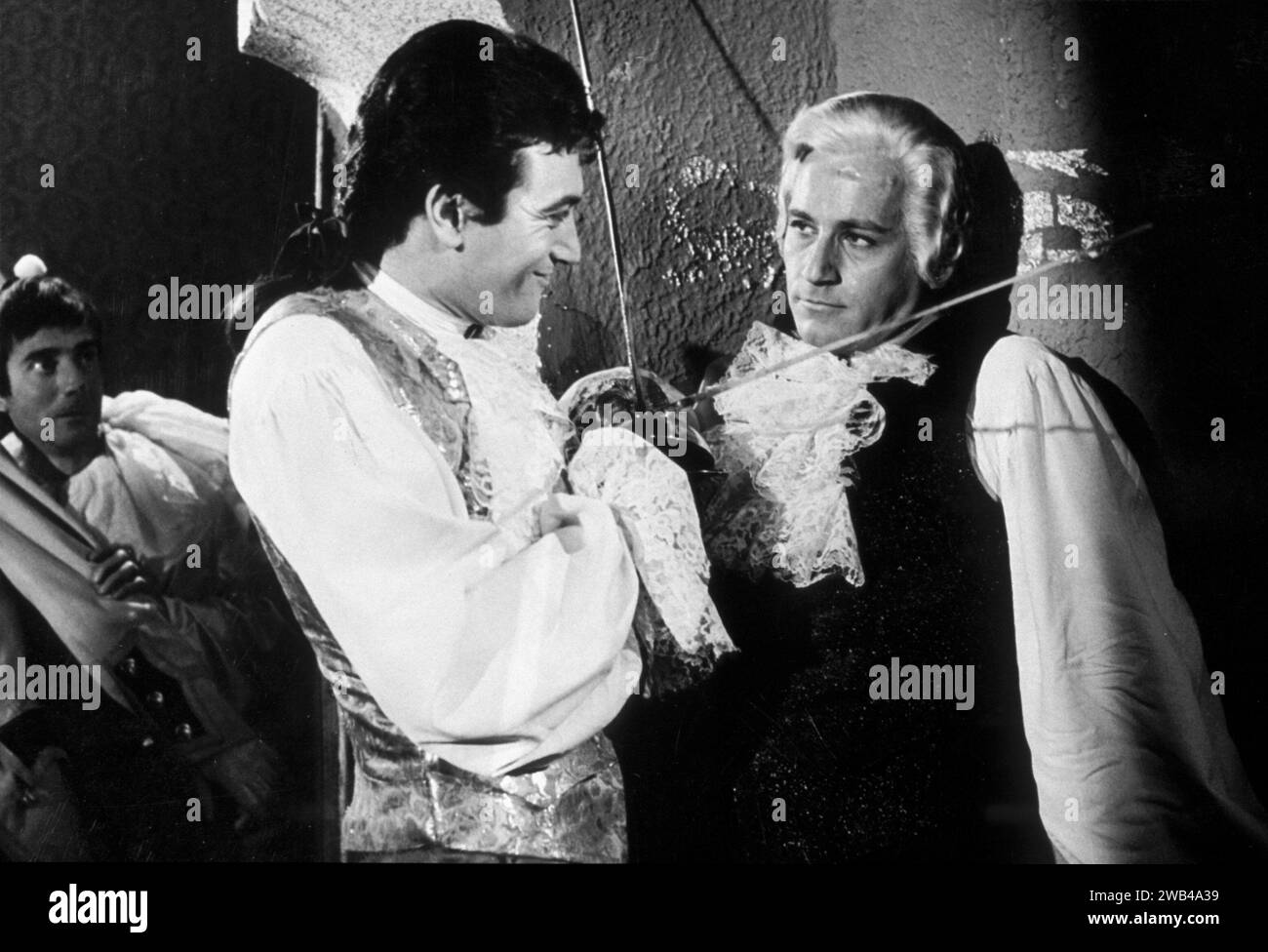 La máscara de Scaramouche The Adventures of Scaramouche Year: 1963 ...