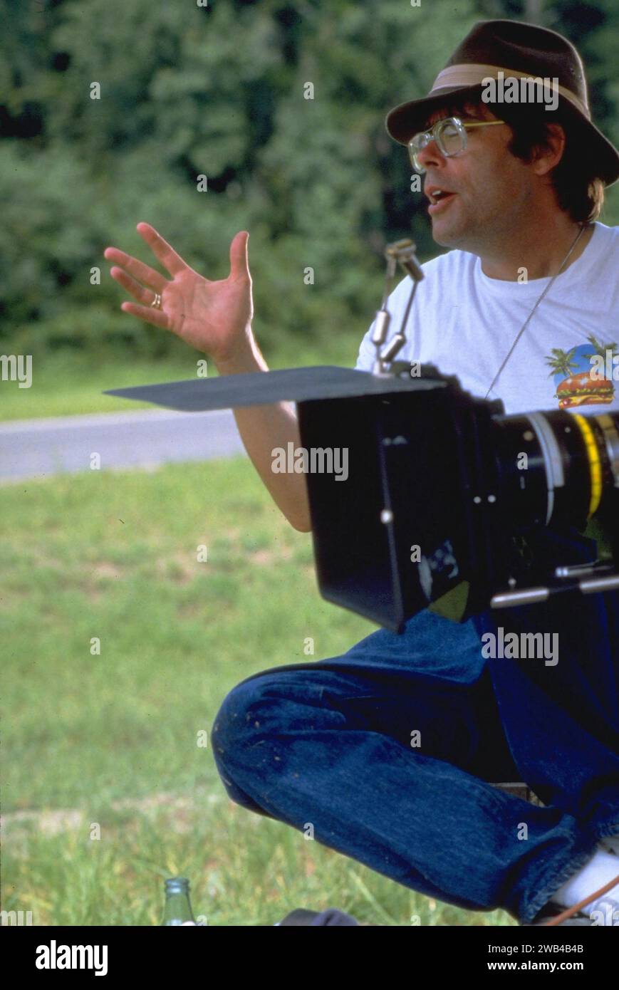 Maximum Overdrive Year : 1986 USA Director : Stephen King Stephen King ...