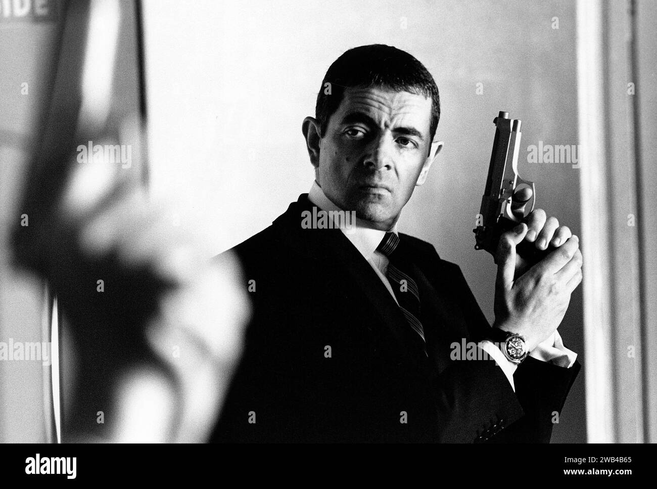 Rowan atkinson 2003 Black and White Stock Photos & Images - Alamy