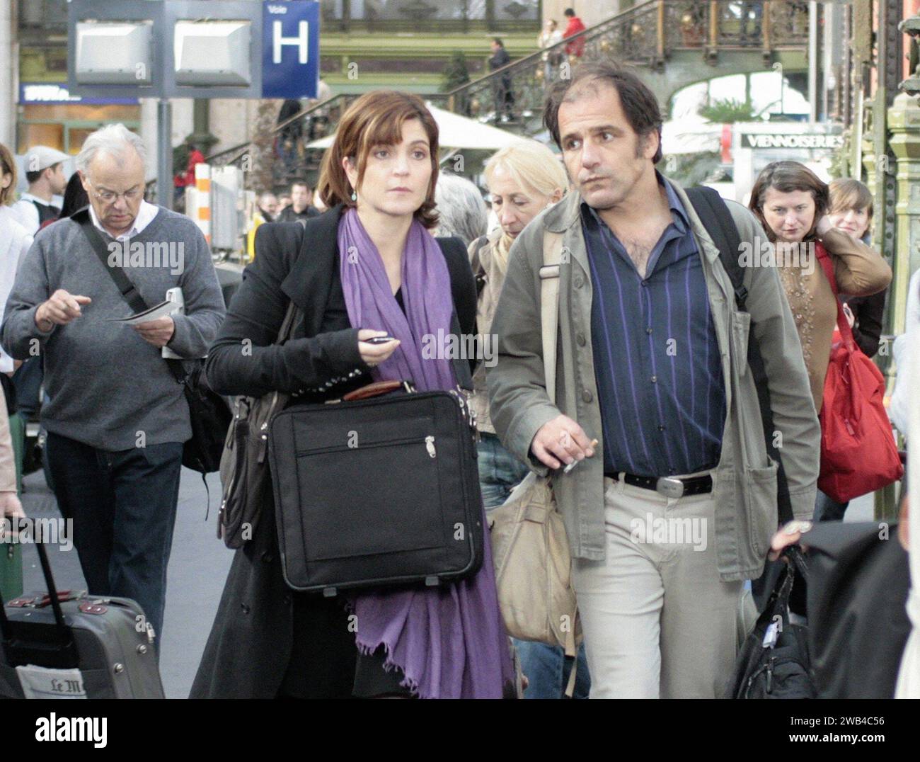 Parlez-moi de la pluie Let it Rain Year : 2008 - France Director : Agnès Jaoui Agnès Jaoui ...