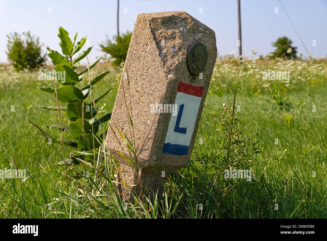 Original Lincoln Highway Marker, installed in 1928, in Franklin Grove ...