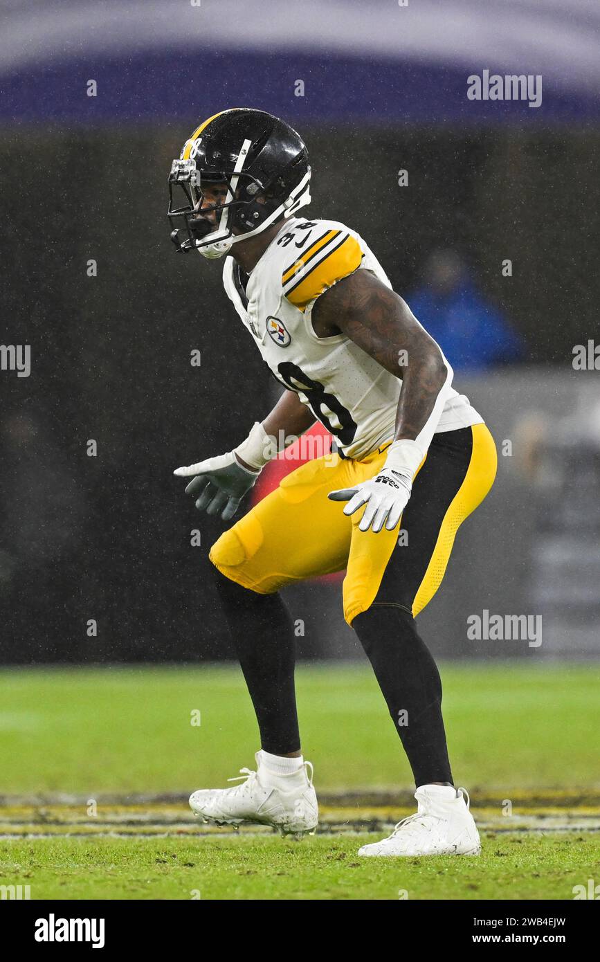Pittsburgh Steelers linebacker Mykal Walker in action during the second ...