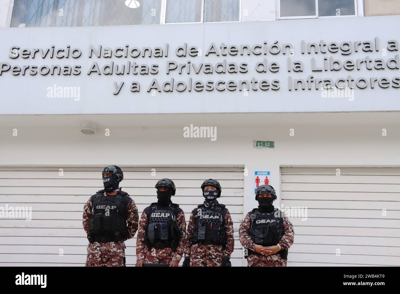EDIFICIO-SNAI Quito,.lunes 8 de enero del 2023 Edificio del Servicio ...