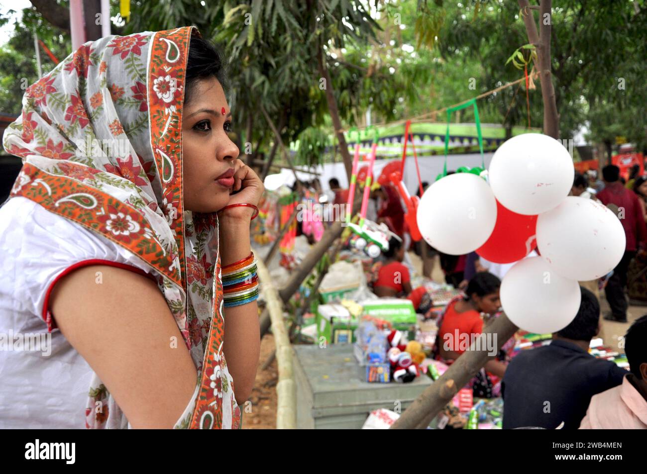 Portrait of a girl during the New year celebrations. Shahbag, Dhaka. Bangladesh Stock Photo - Alamy