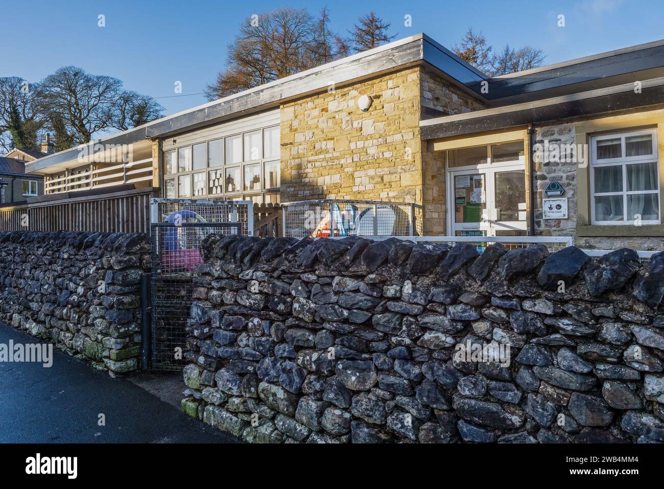 Austwick primary school hi-res stock photography and images - Alamy