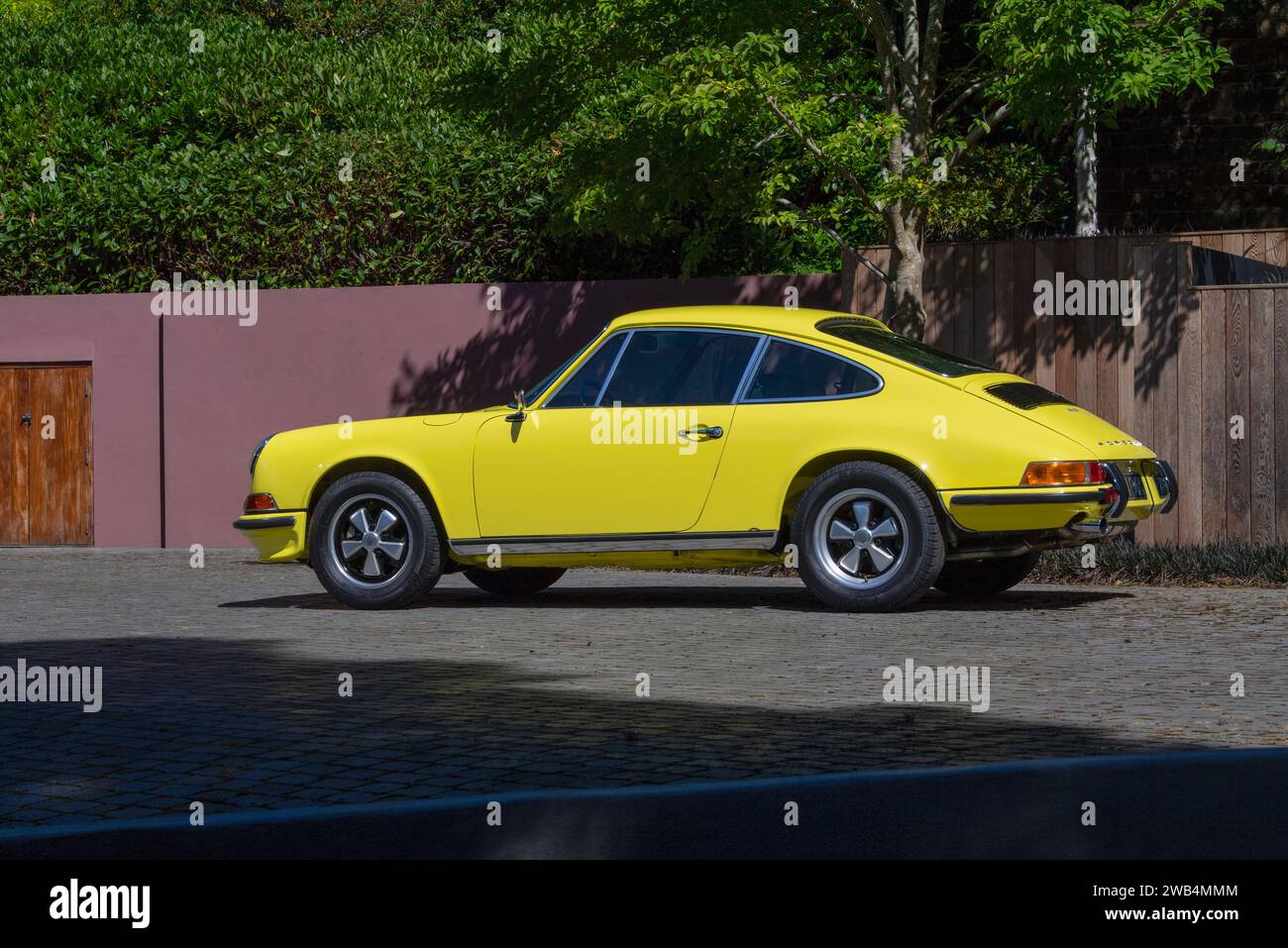 1972 Porsche 911 2.4 classic German sports car Stock Photo - Alamy