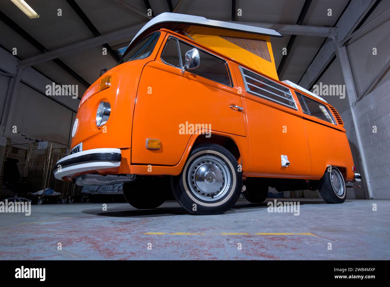 1973 VW Bay Window Westphalia pop top Type 2 camper Stock Photo - Alamy