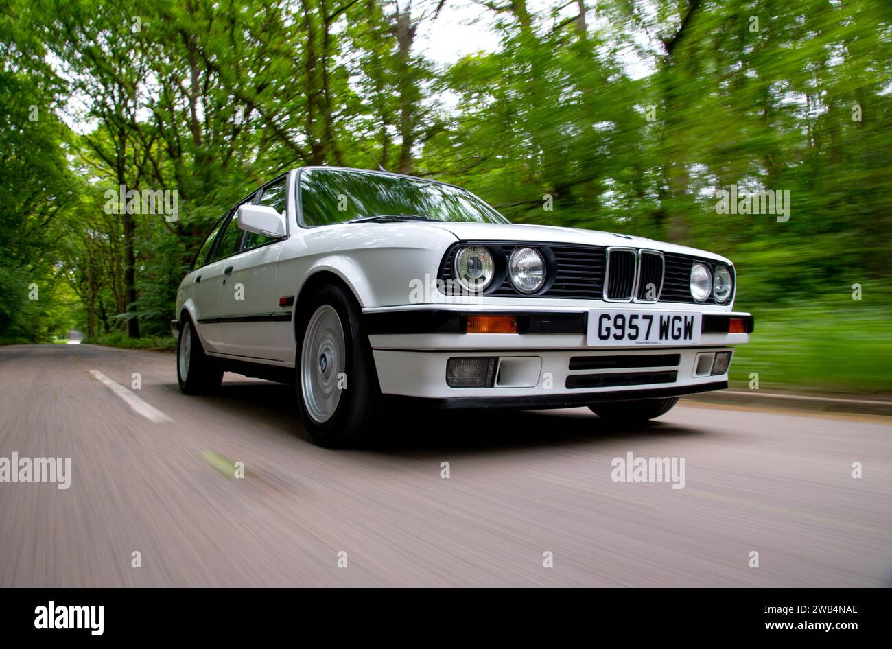 1989 BMW E30 325 Touring classic German estate car Stock Photo - Alamy