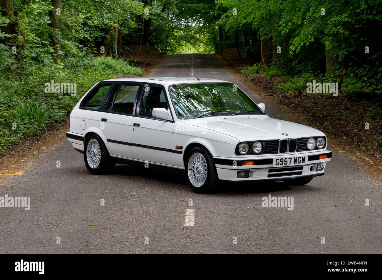 1989 BMW E30 325 Touring classic German estate car Stock Photo - Alamy