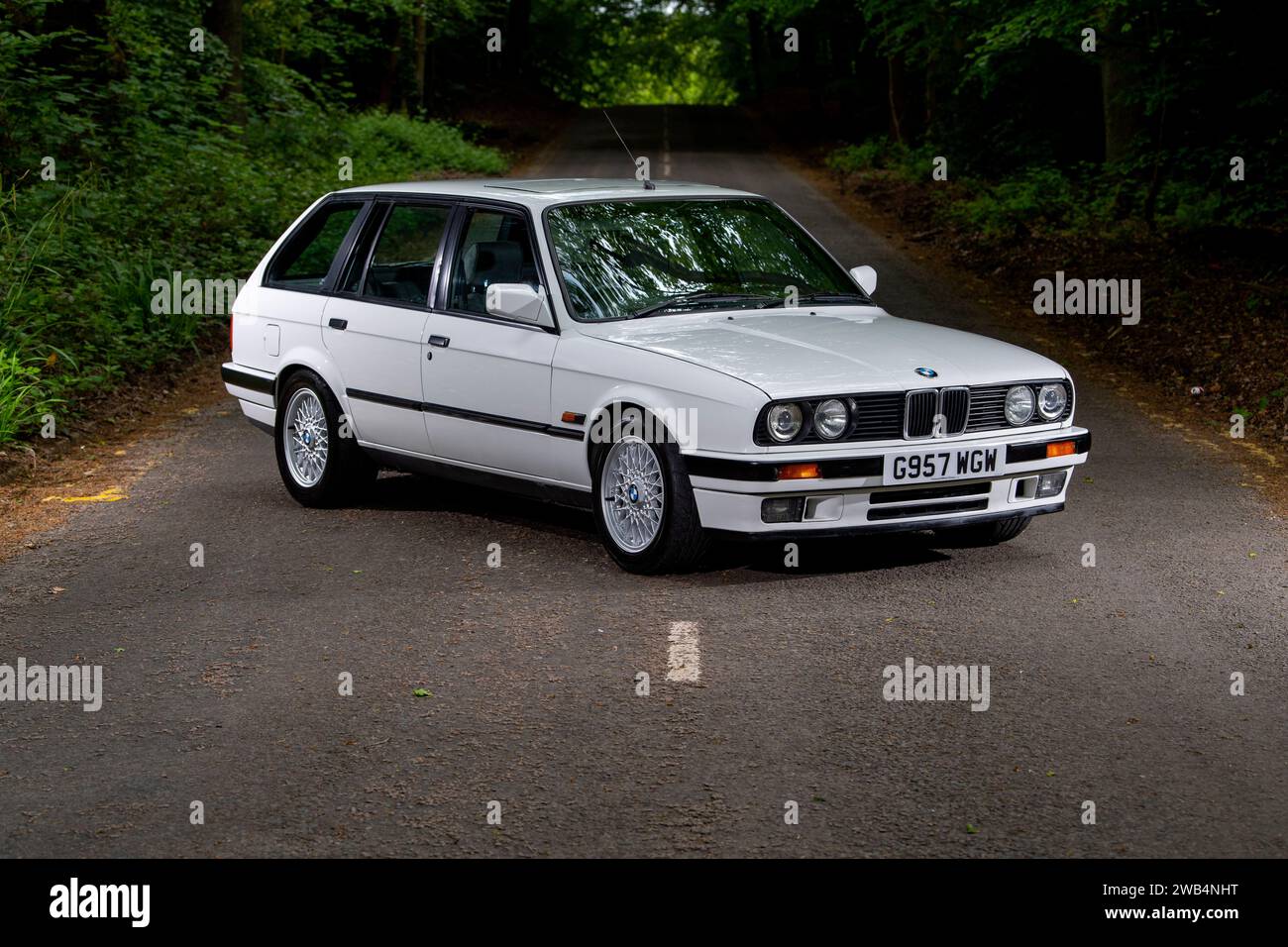 1989 BMW E30 325 Touring classic German estate car Stock Photo - Alamy