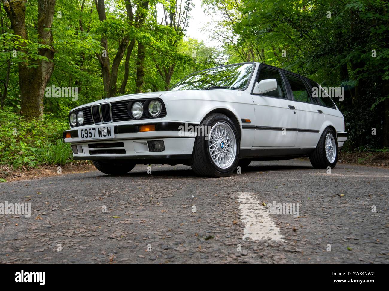 1989 BMW E30 325 Touring classic German estate car Stock Photo - Alamy