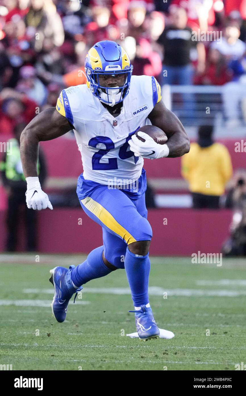 Los Angeles Rams running back Royce Freeman (24) runs the ball during ...